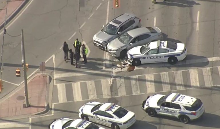 SIU investigating mult-vehicle crash involving police in Brampton
