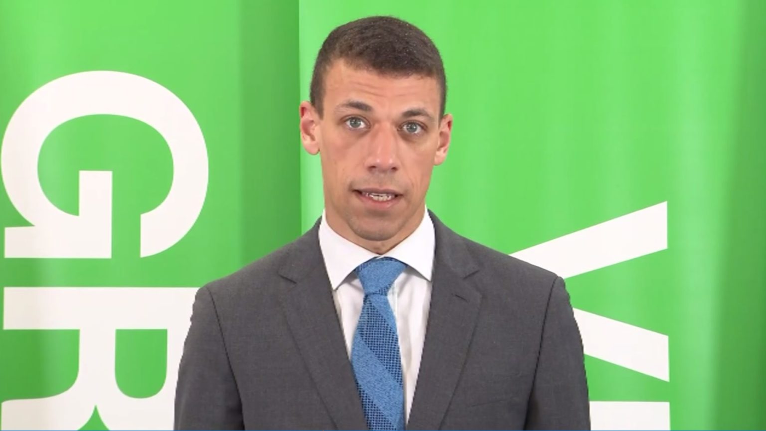 Jonathan Pedneault resigns as Green Party co-leader