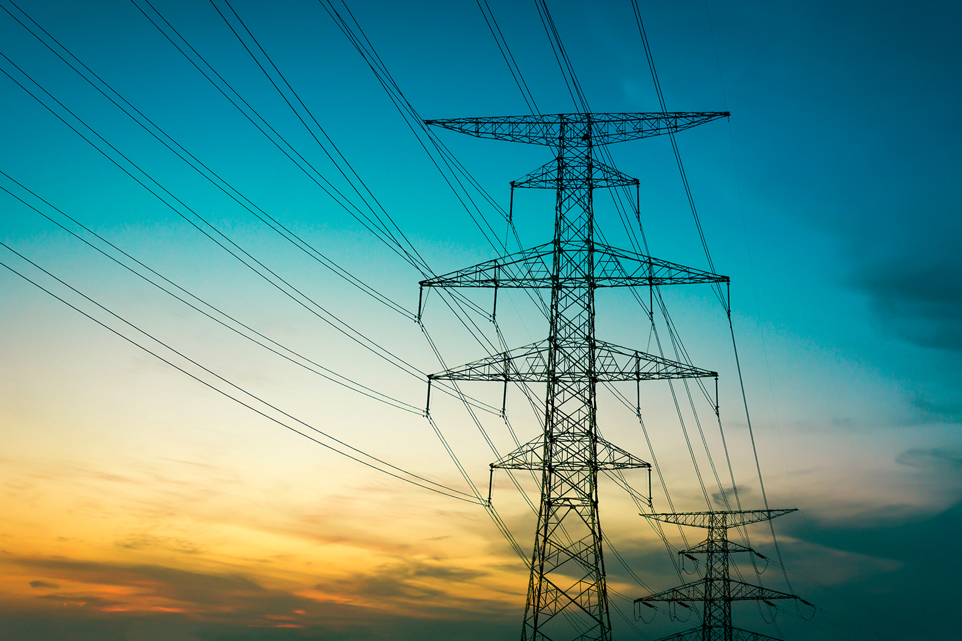 Toronto Hydro restores power to most customers after spring storm