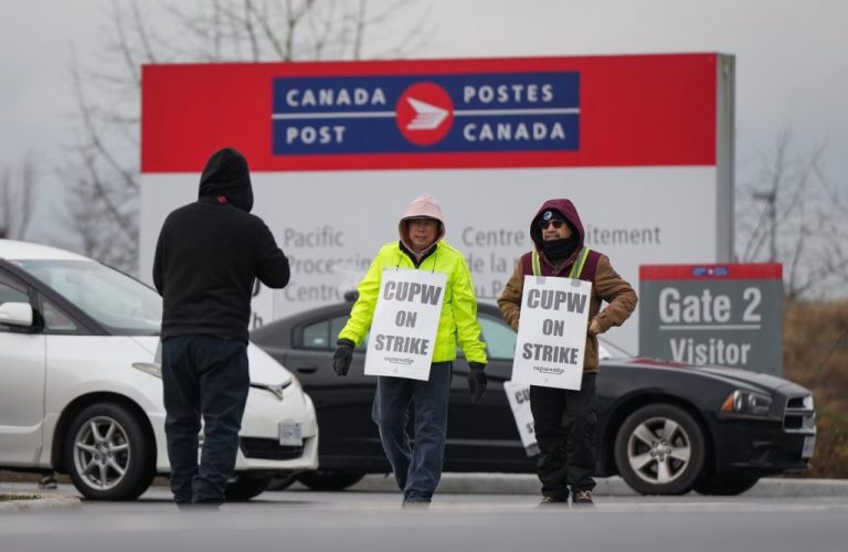 CUPW to replace nationwide Canada Post walkout with rotating strikes