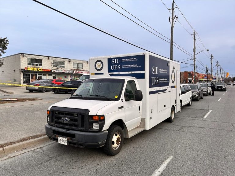 SIU clears officer in shooting of 17-year-old during police takedown in March