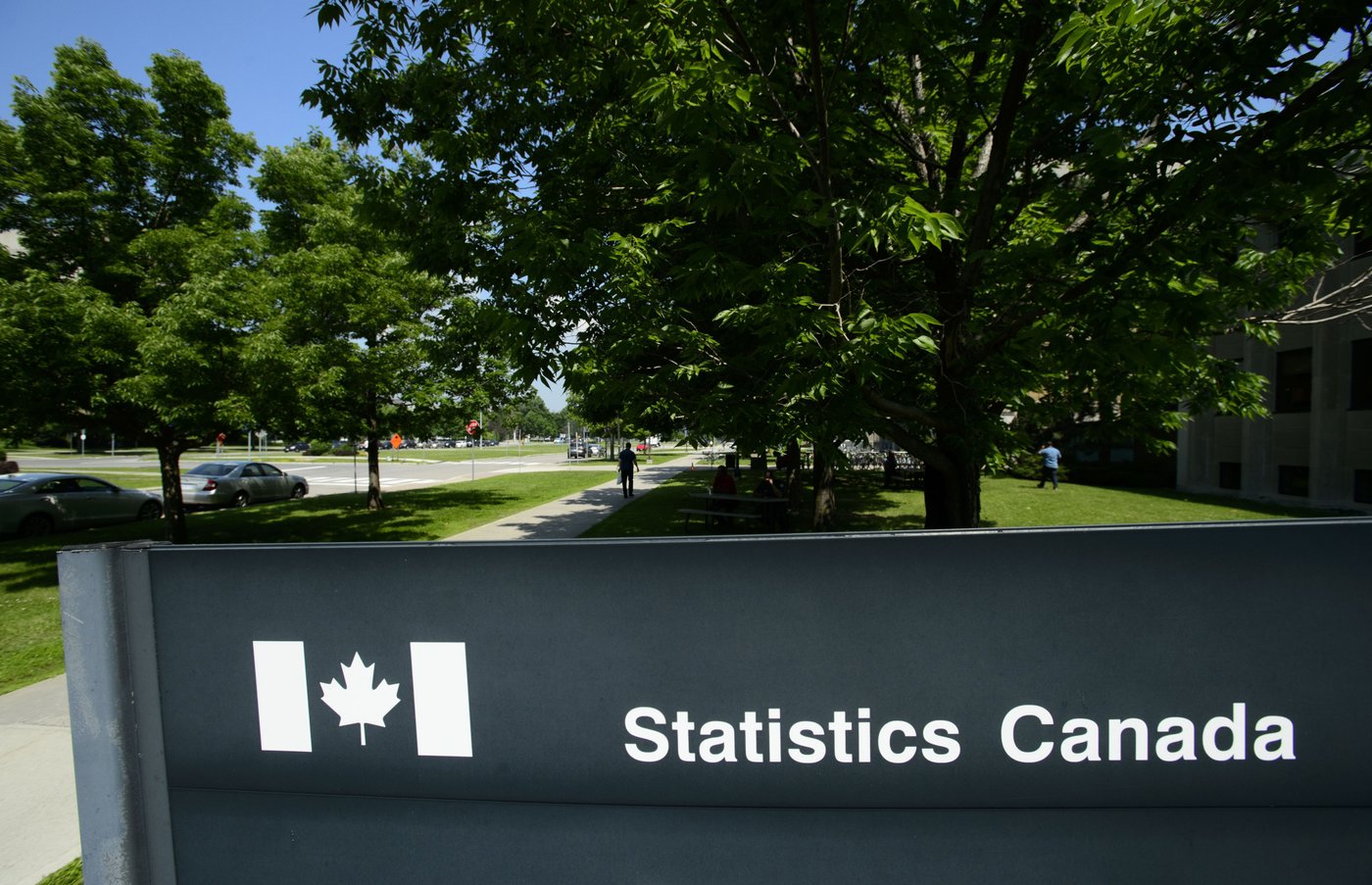 Statistics Canada says income gap hit record high in first quarter