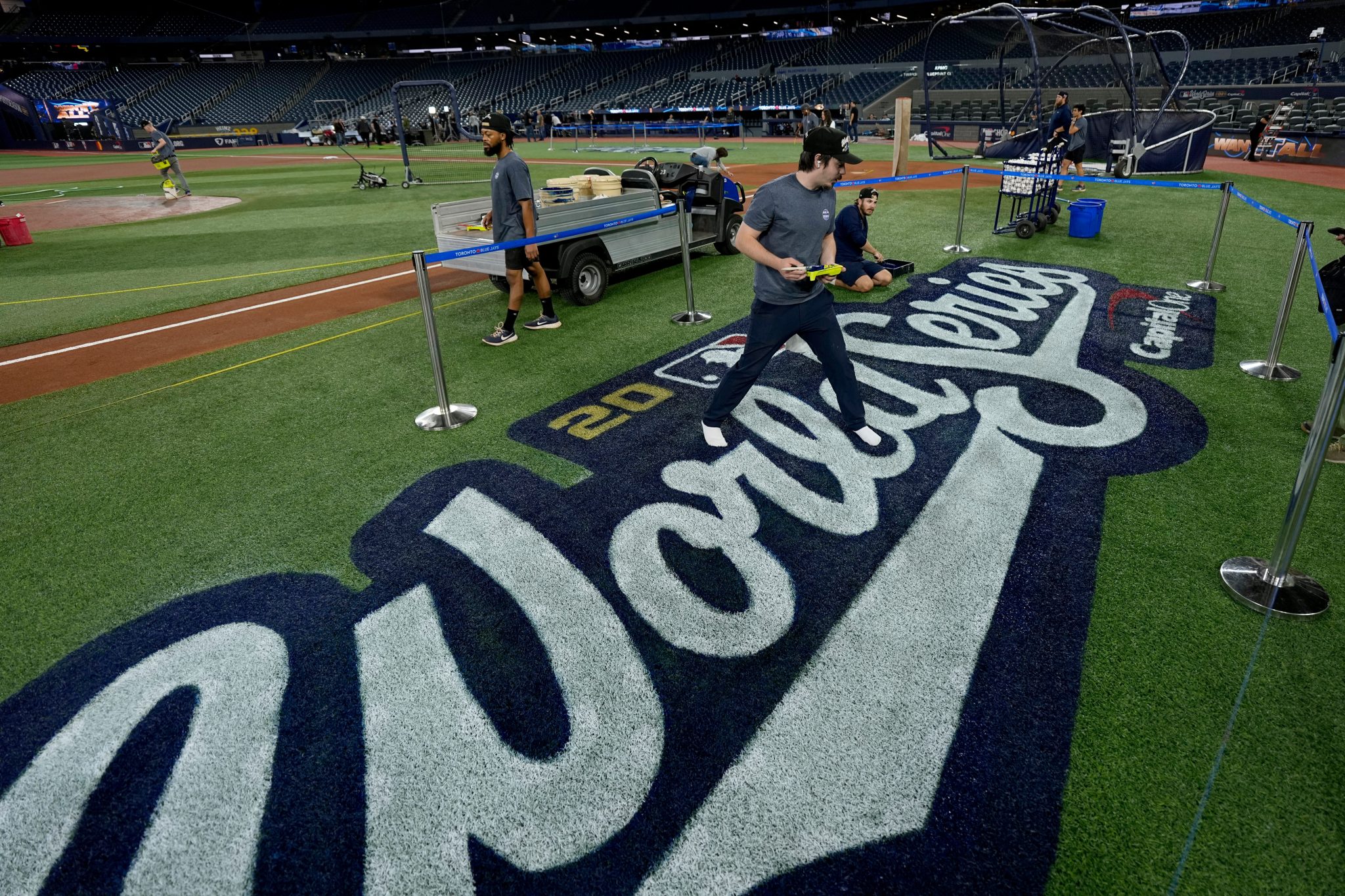 Blue Jays World Series tickets to be given away at viewing parties ...