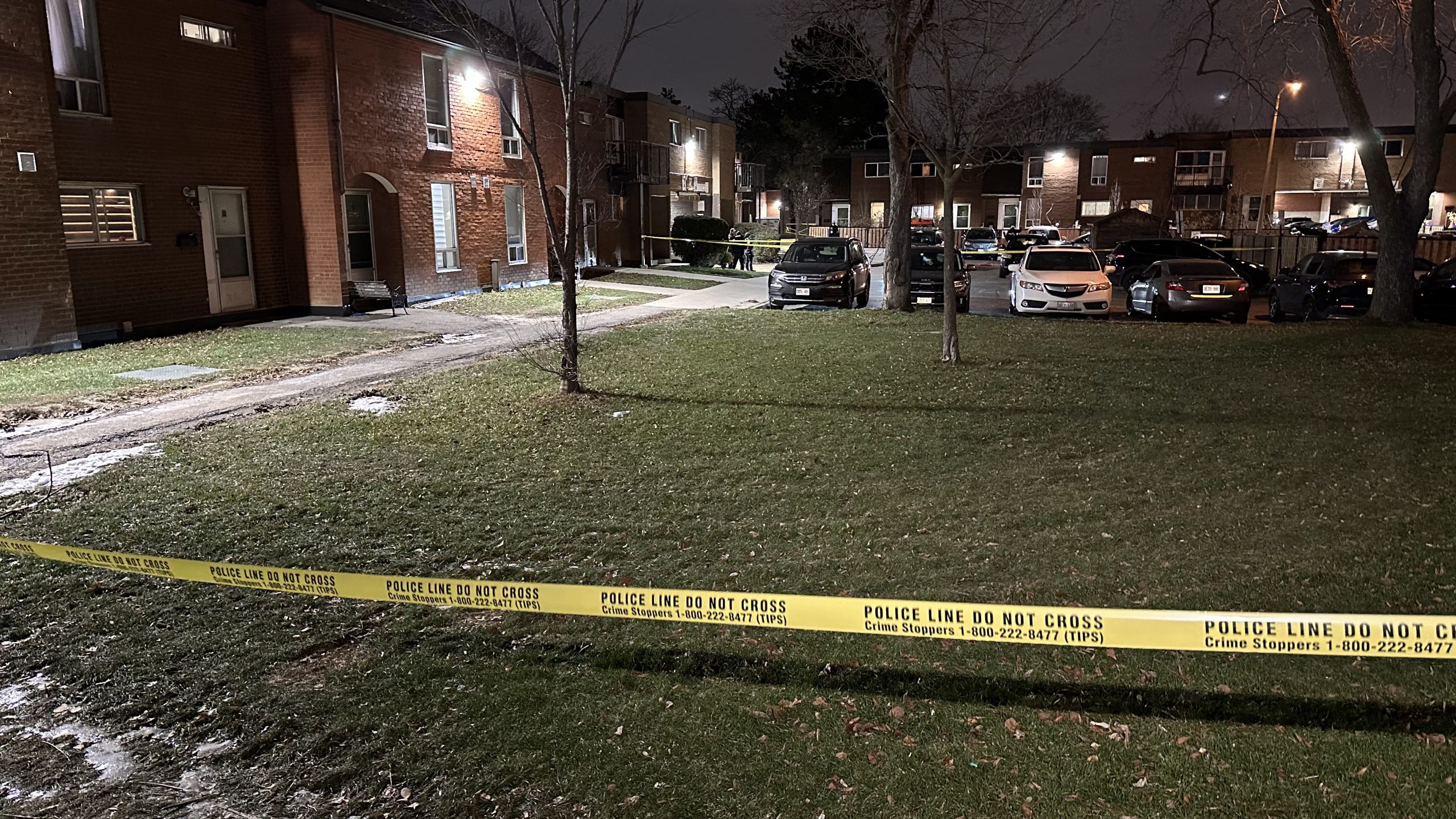 2 people stabbed, 24-year-old suspect shot by officer in North York ...