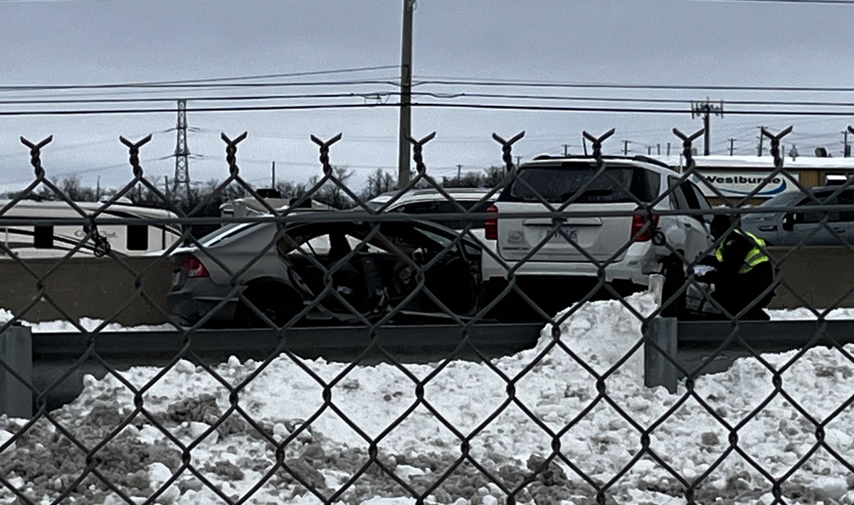 Person in life-threatening condition after 3-vehicle crash on Highway ...