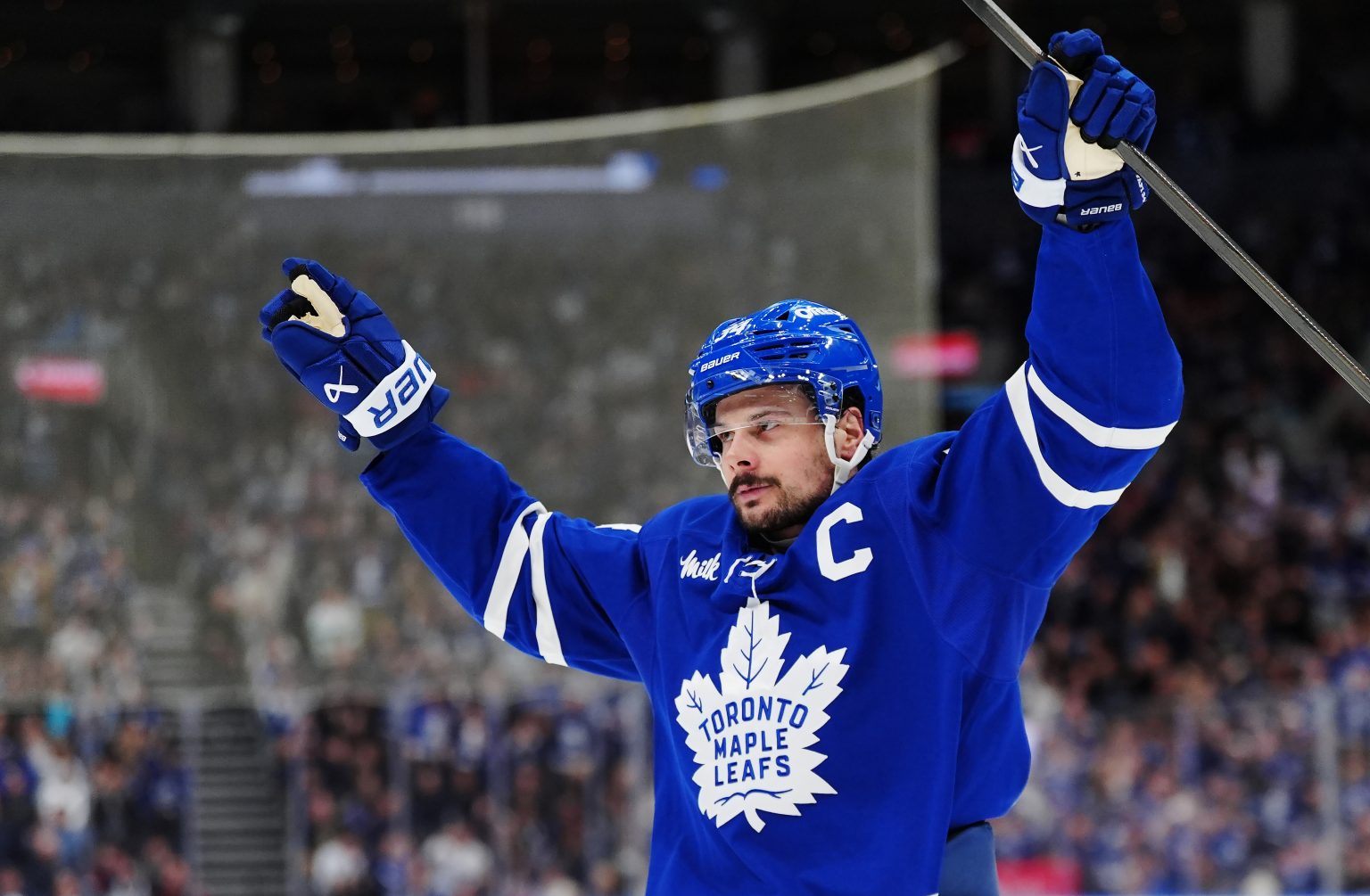 Maple Leafs' Matthews, Joshua expected to play vs. Lightning