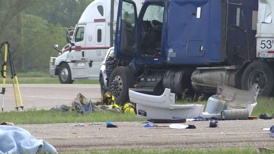 Manitoba bus crash: death toll rises to 16 - CityNews Toronto